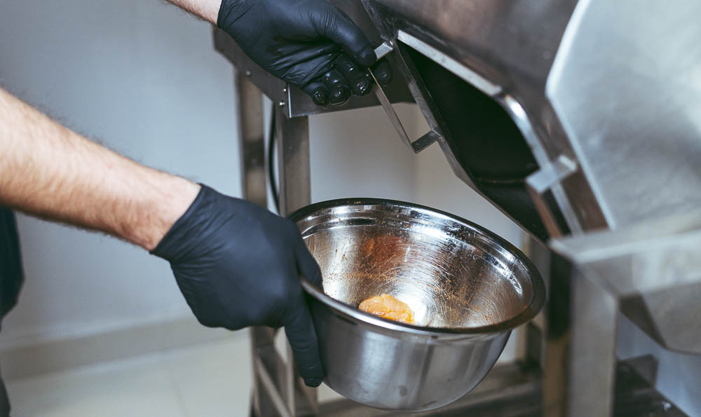 Meat marinating machine - what is a marinator and is it for you?