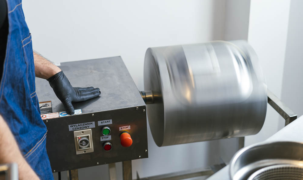 Meat marinating machine - what is a marinator and is it for you?