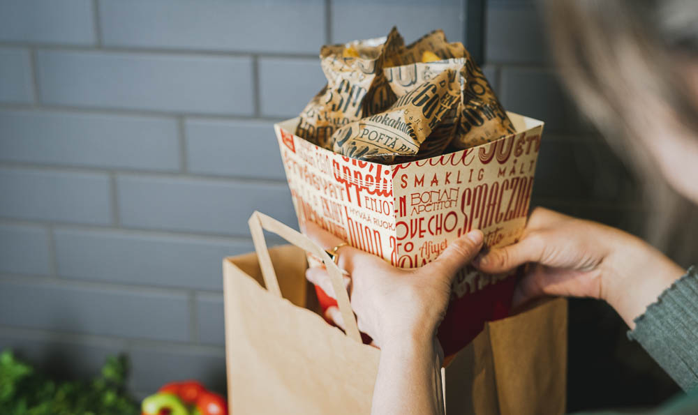 Disposable food packaging - packing takeaway meals